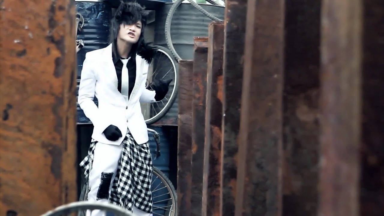 dong dong-Trai Tim Mat Ngu - YouTube