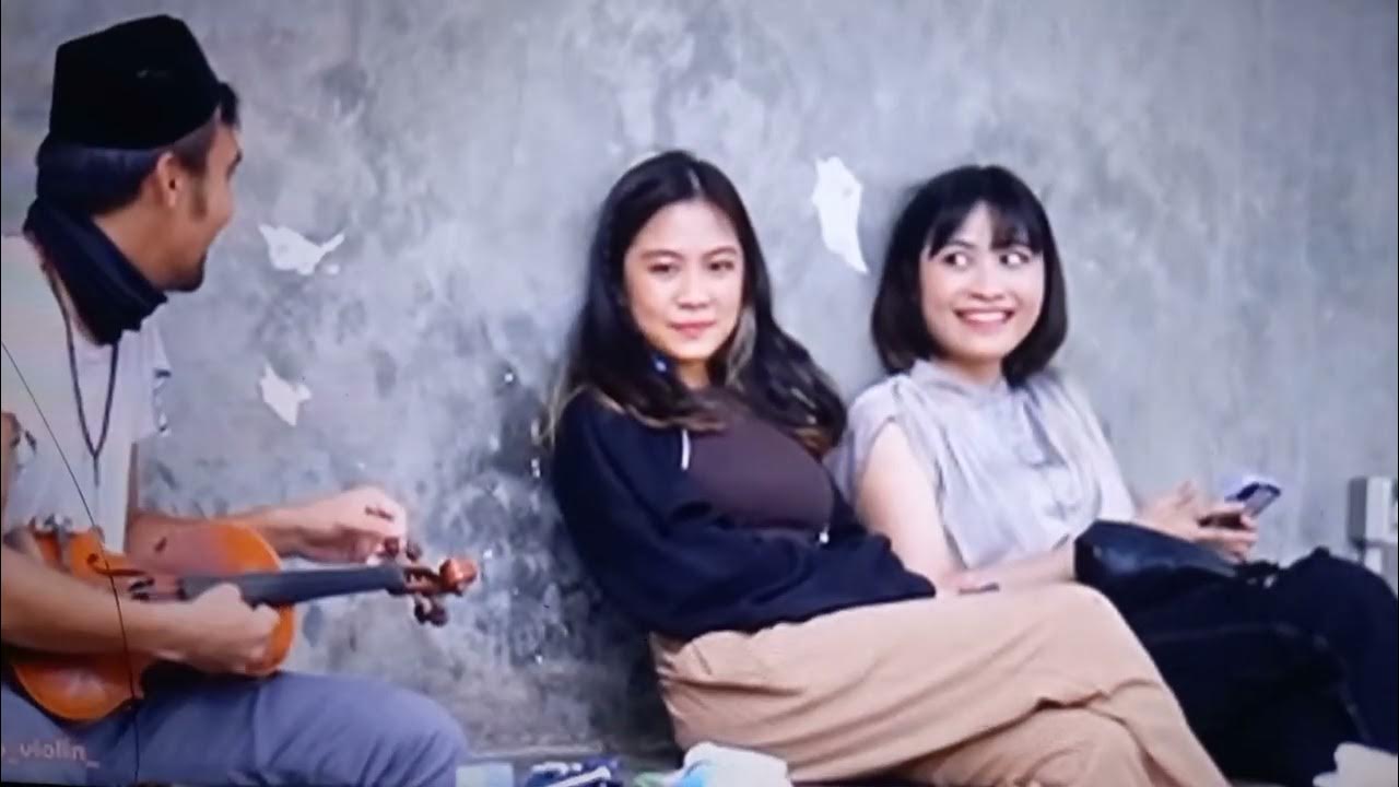 HOMELESS VIOLIN PRANK PART 2 REACTION VIDEO TO AGOGO VIOLIN BY KA POSONG...#violin prank - YouTube