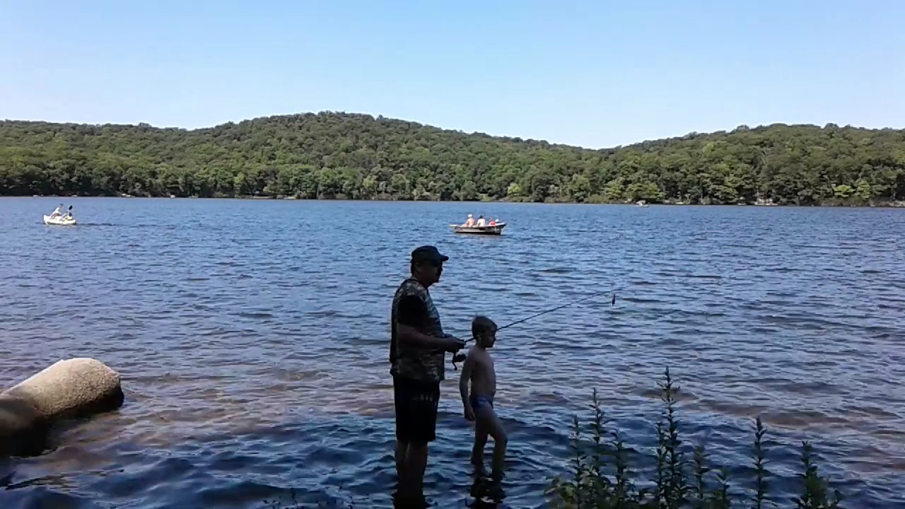Рыбалка америка в 7 lakes, New Jersey! 2016 Fishing in 7 lakes! - YouTube