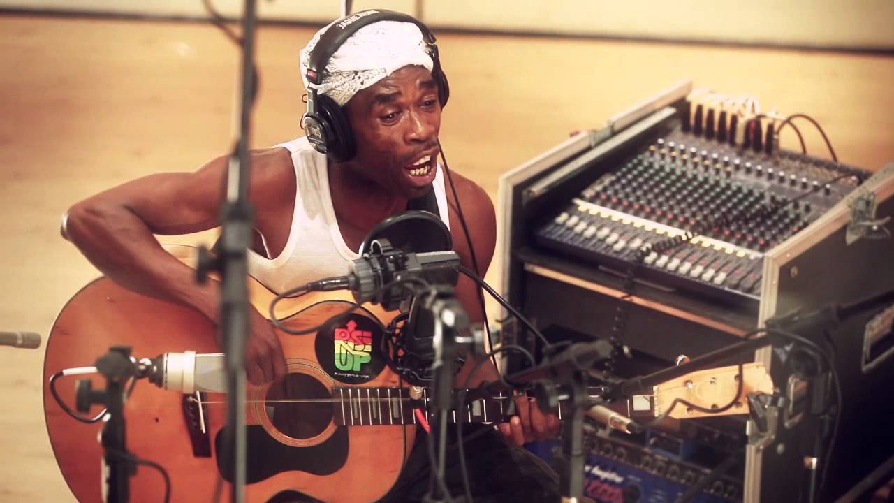 Brushy One String | Destiny Rap - YouTube