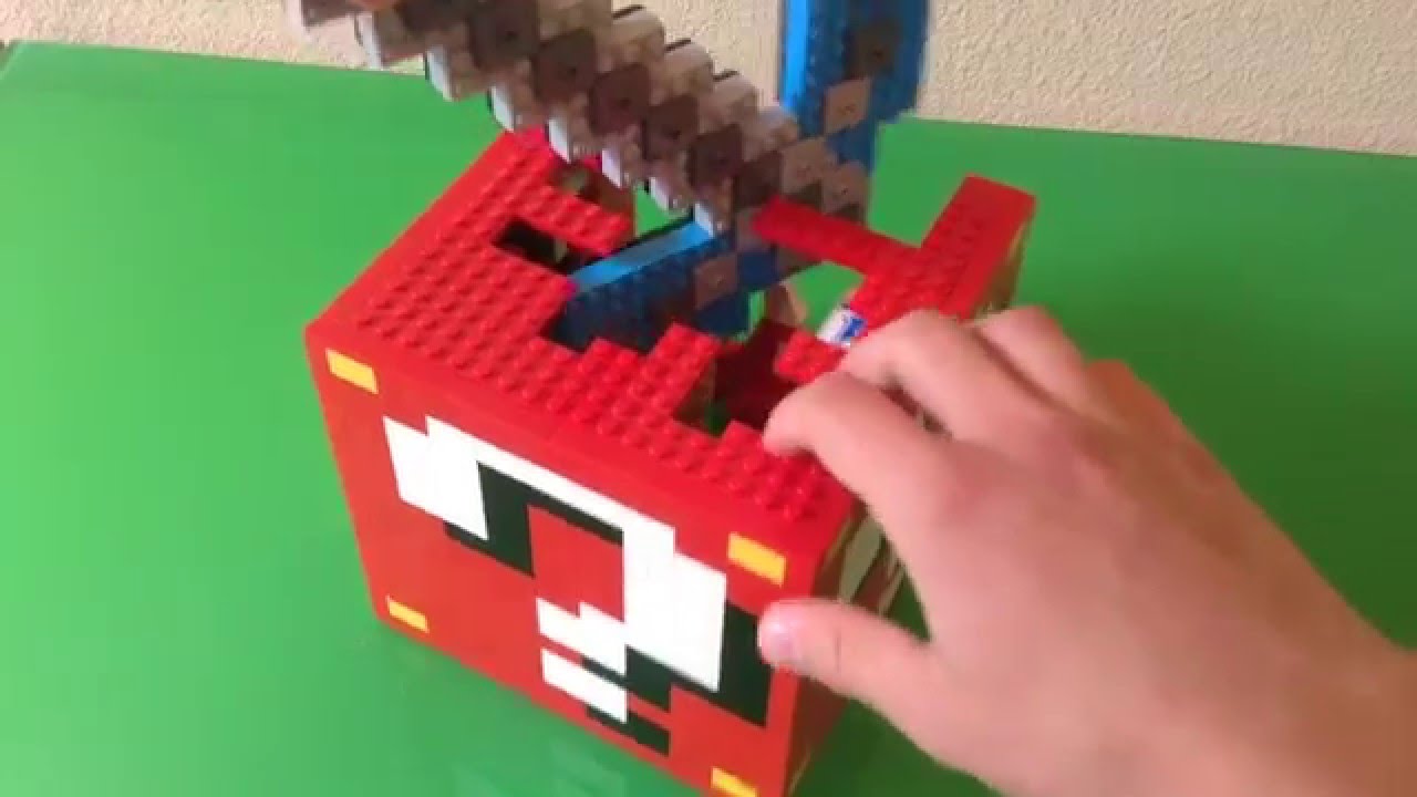 LEGO Minecraft Lucky Block! [MOC] - YouTube