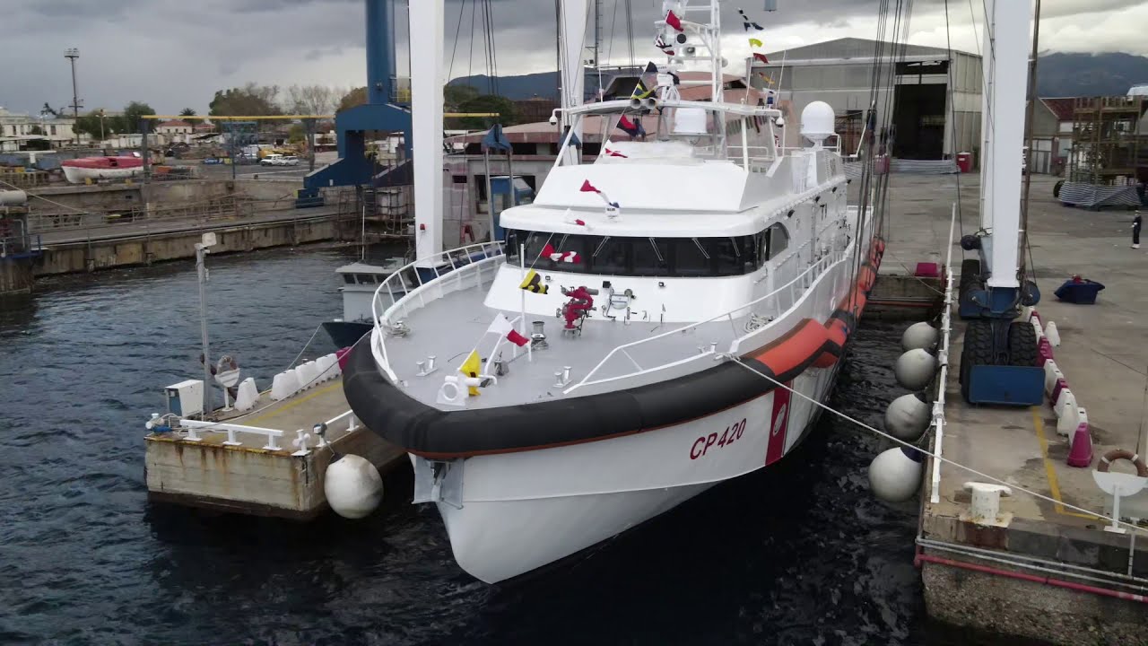 Varo nave De Grazia - YouTube