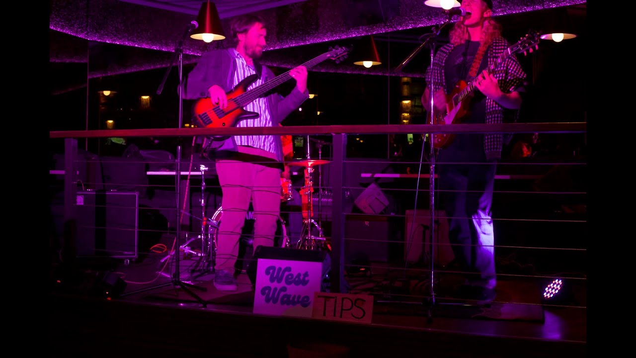 West Wave - "Just Love" by Nick Dudley (Live at Cavo Lounge in Naples 2 ...