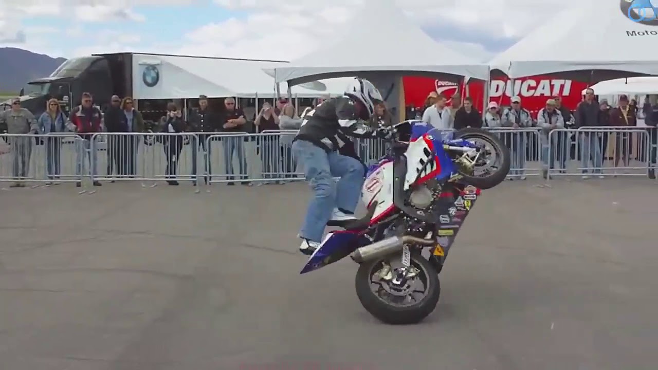 BMW S1000RR Amazing Motorbike Skills/Stunt (Tricks) - YouTube