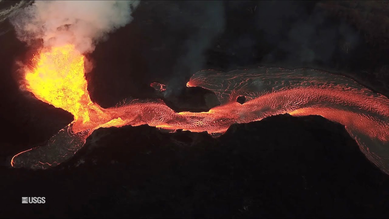 Kīlauea Volcano - Fissure 8 Aerial - YouTube