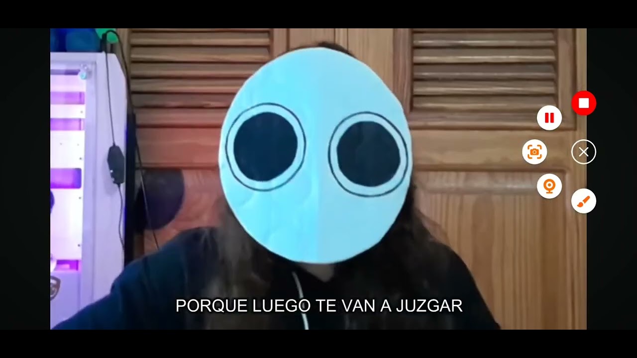 Las veces que xiaro dice malas palabras y se muestra en la vida real ...