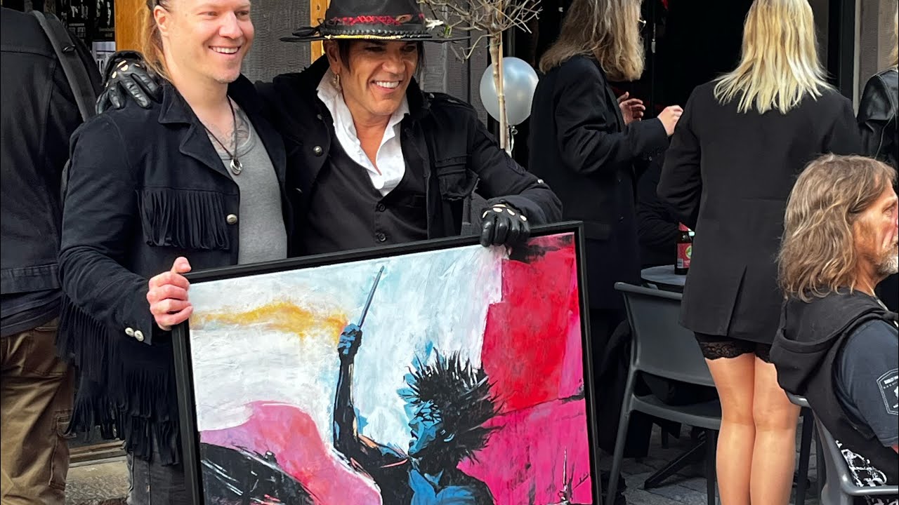 Janne Vlog : The Riff Helsinki, 10th birthday party - YouTube