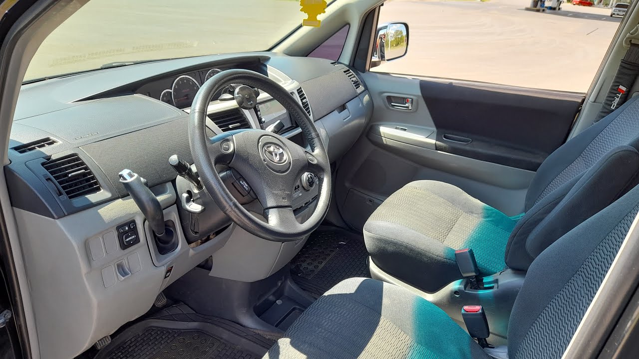 Toyota "VOXY" 🚙 AÑO 2006 - Interior Completo - YouTube