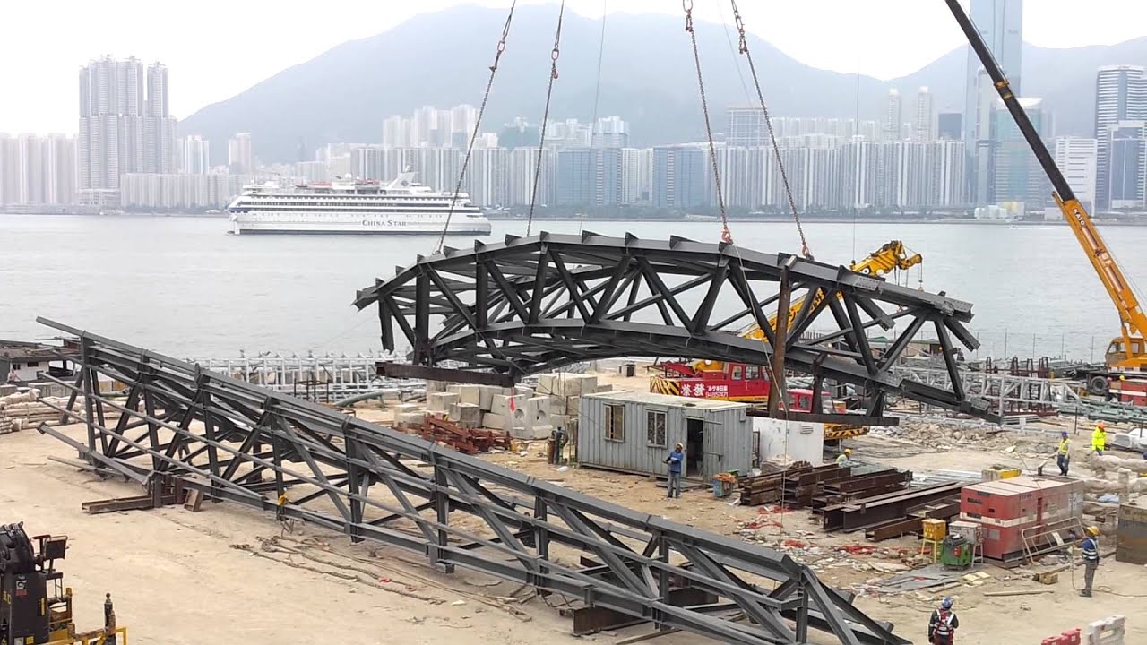 LIEBHERR LR1350/1 in HONGKONG - YouTube