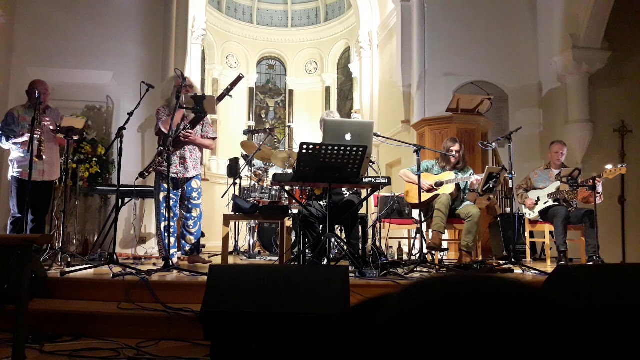 Gryphon, 15/3/18. Claygate Trinity Church (parte 1) - YouTube