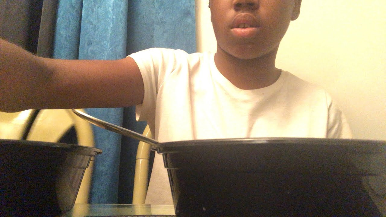 EATING BUDAK RAMEN NOODLES 🥵🍜🚽(HAD ME ON THE TOILET FOR 2 HOURS) - YouTube