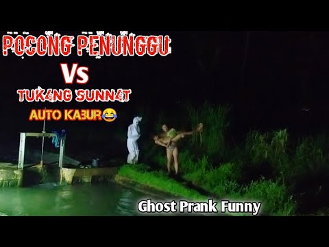 Prank POCONG Pengganggu Vs Pendekar tukang sunat 😂|| auto kecebur, paling ngakak | ghost prank funny