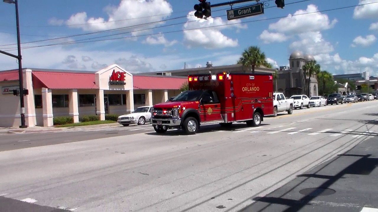Orlando Fire Department Rescue 11 Responding - YouTube