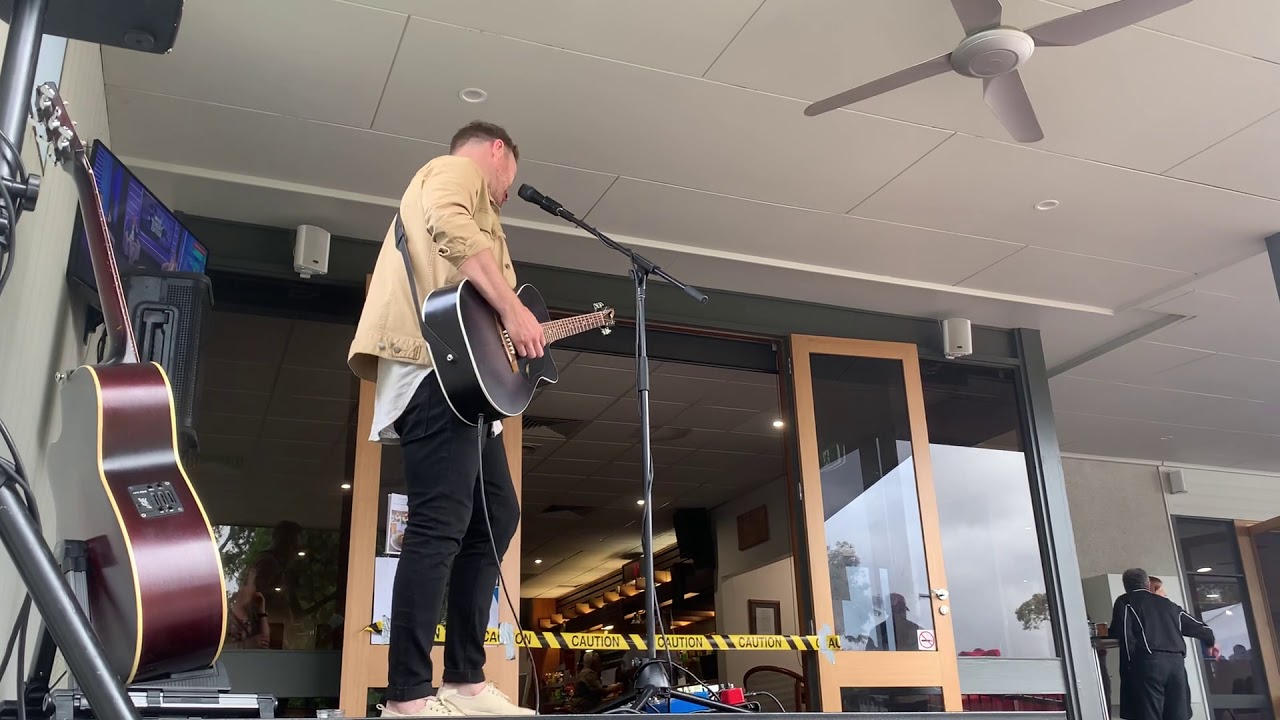 Andrew Loadsman @ Medway Golf Club - YouTube