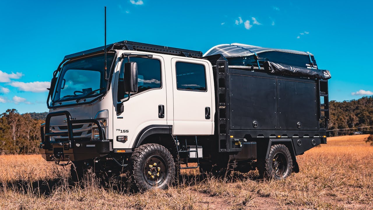 ISUZU NPS 4x4 WALKTHROUGH - the ULTIMATE TOURER!! - YouTube