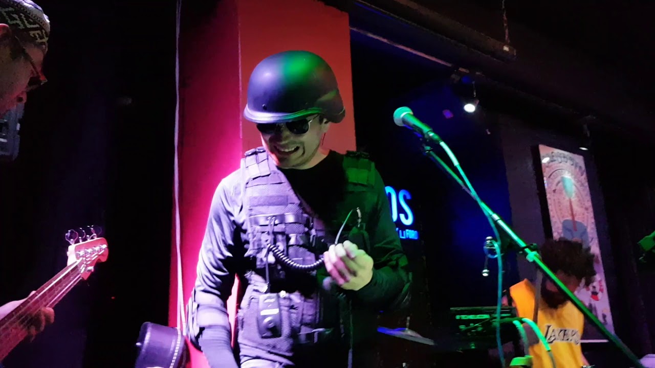 aenema at hobos by The Harry Manback Experience - YouTube