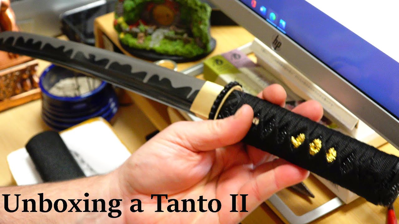 Unboxing a Tanto II - YouTube