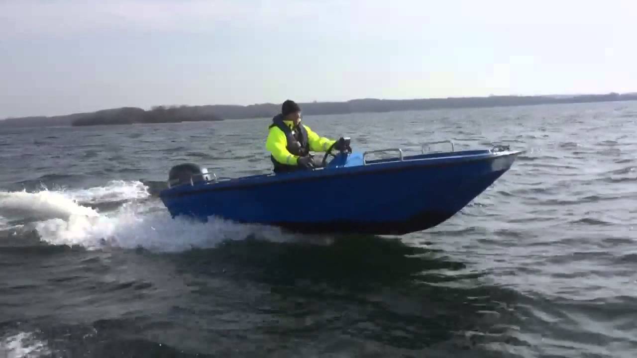 Trifoil 70 - Yamaha F40 - YouTube