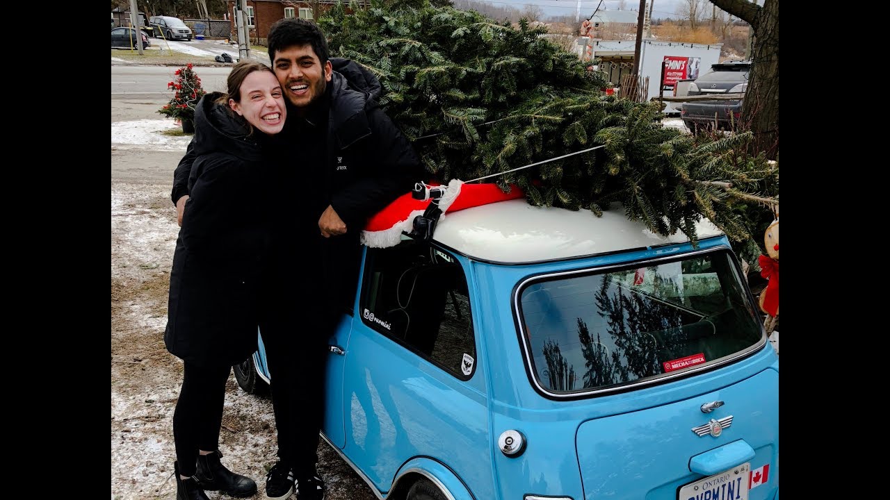 CLASSIC MINI CHRISTMAS TREE ADVENTURE! | Classic Mini of Canada - YouTube