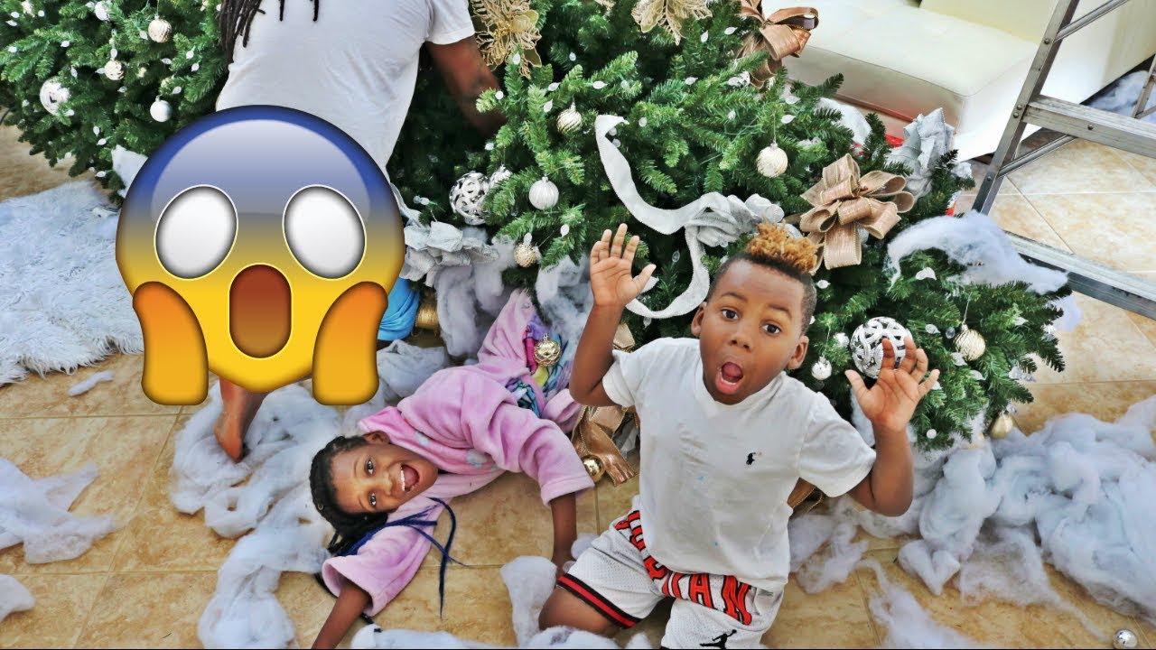 OUR GIANT CHRISTMAS TREE FALLS ON YAYA AND DJ (PRANK ON MOM) - YouTube