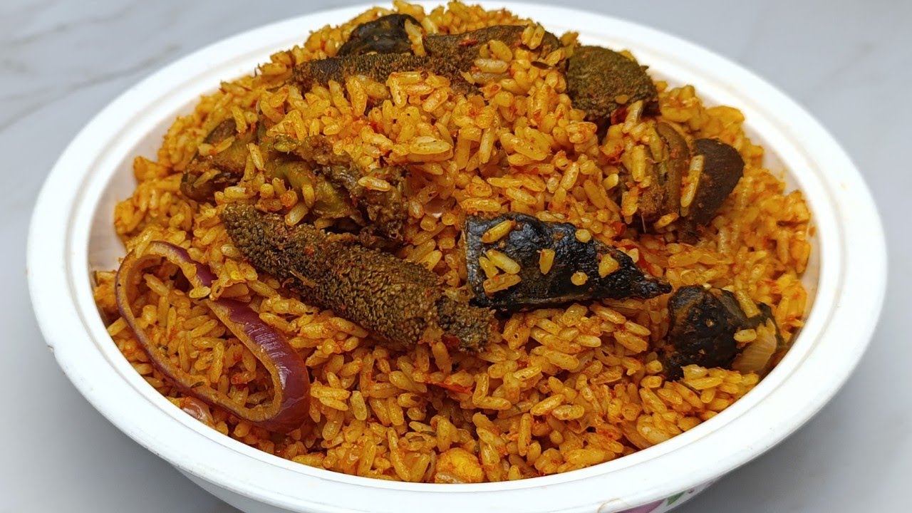 How to Cook Assorted Goat Meat Jollof Rice - YouTube