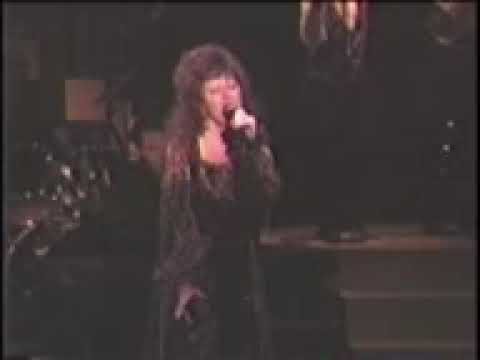 Laura Benedict “Who’s Lovin’ You” - YouTube
