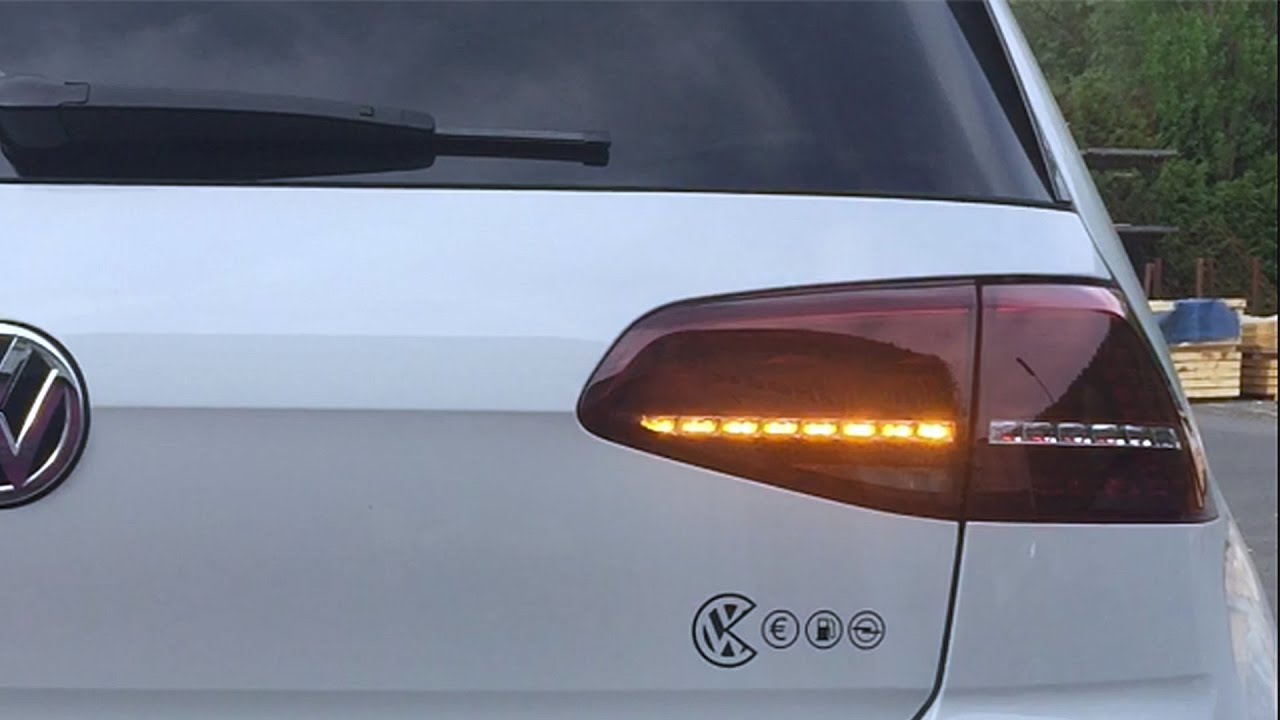 VW Golf 7 GTI Dynamic LED Indicator (plug & play) - YouTube