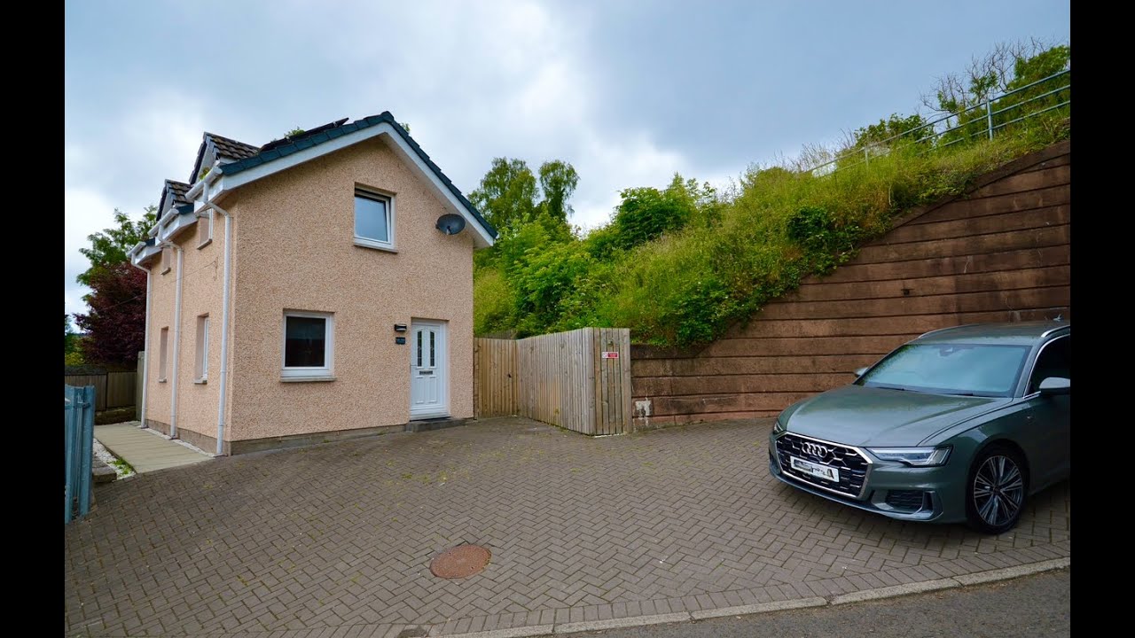 Manse Road, Bowling - Video Tour - YouTube