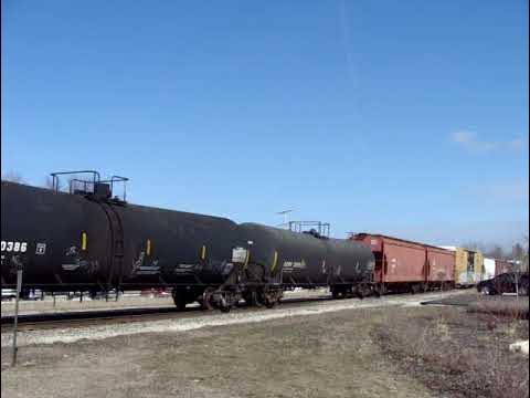CP-247 thru Pewaukee, WI on 3-23-23 2x0 w/CP-8034 - CP-8177 - YouTube