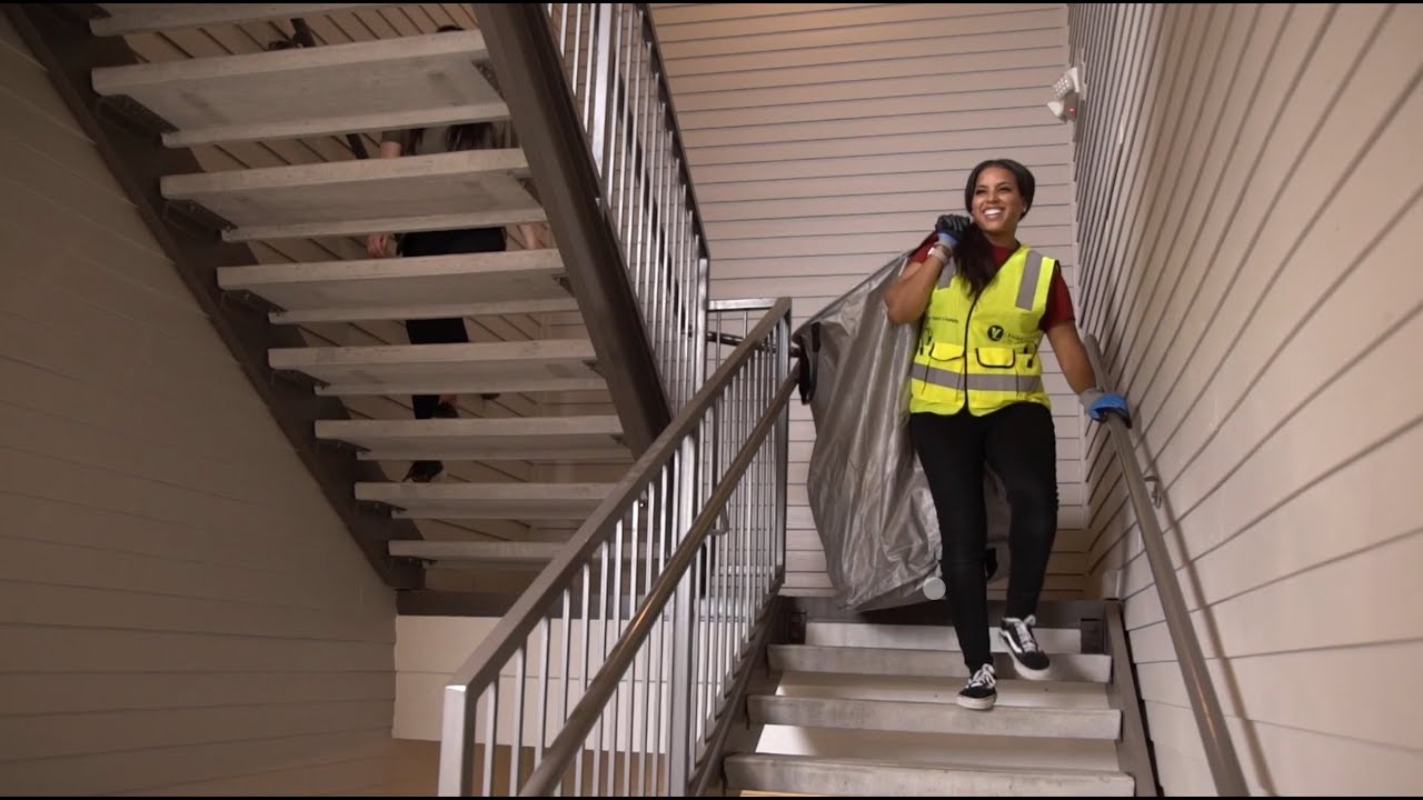 A Day in the Life of a Service Valet - YouTube