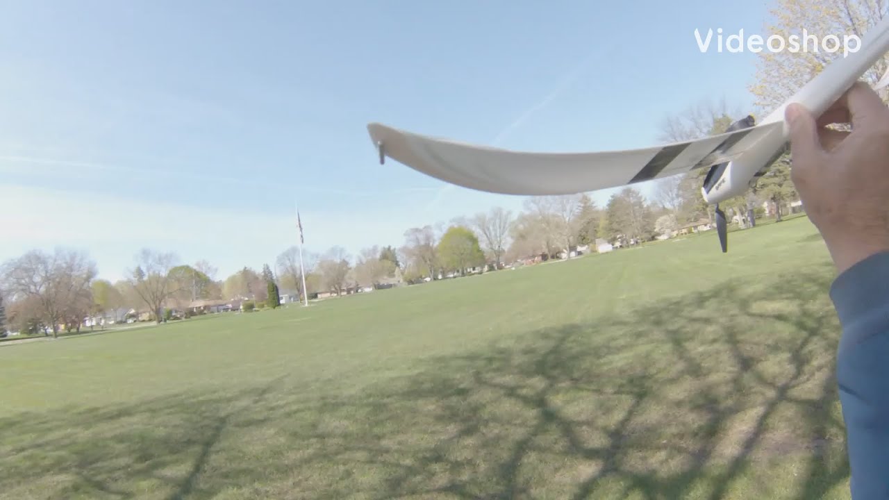 Chilly flight! 40° - YouTube