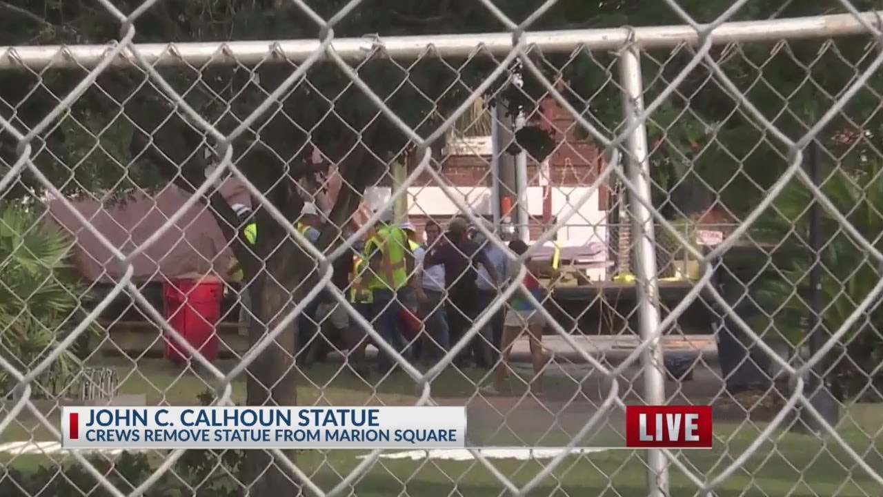 Calhoun Statue Removal 4 - YouTube