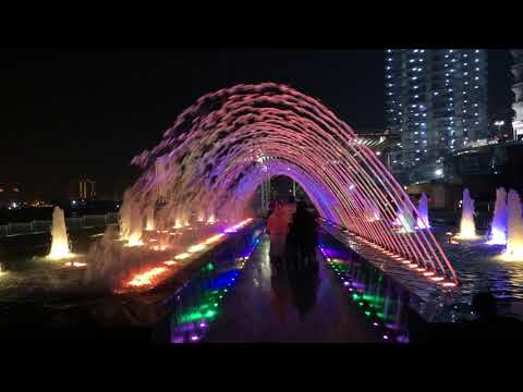 Lusail Fountain Light Show - YouTube