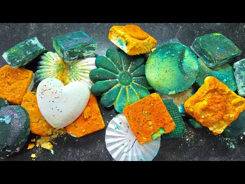 Insanely Satisfying Green Gym Chalk Crumbles 💚”