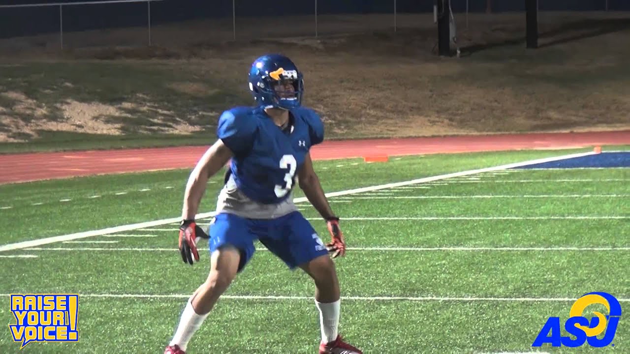 Angelo State Football Fall Camp - The Wide Receivers - YouTube