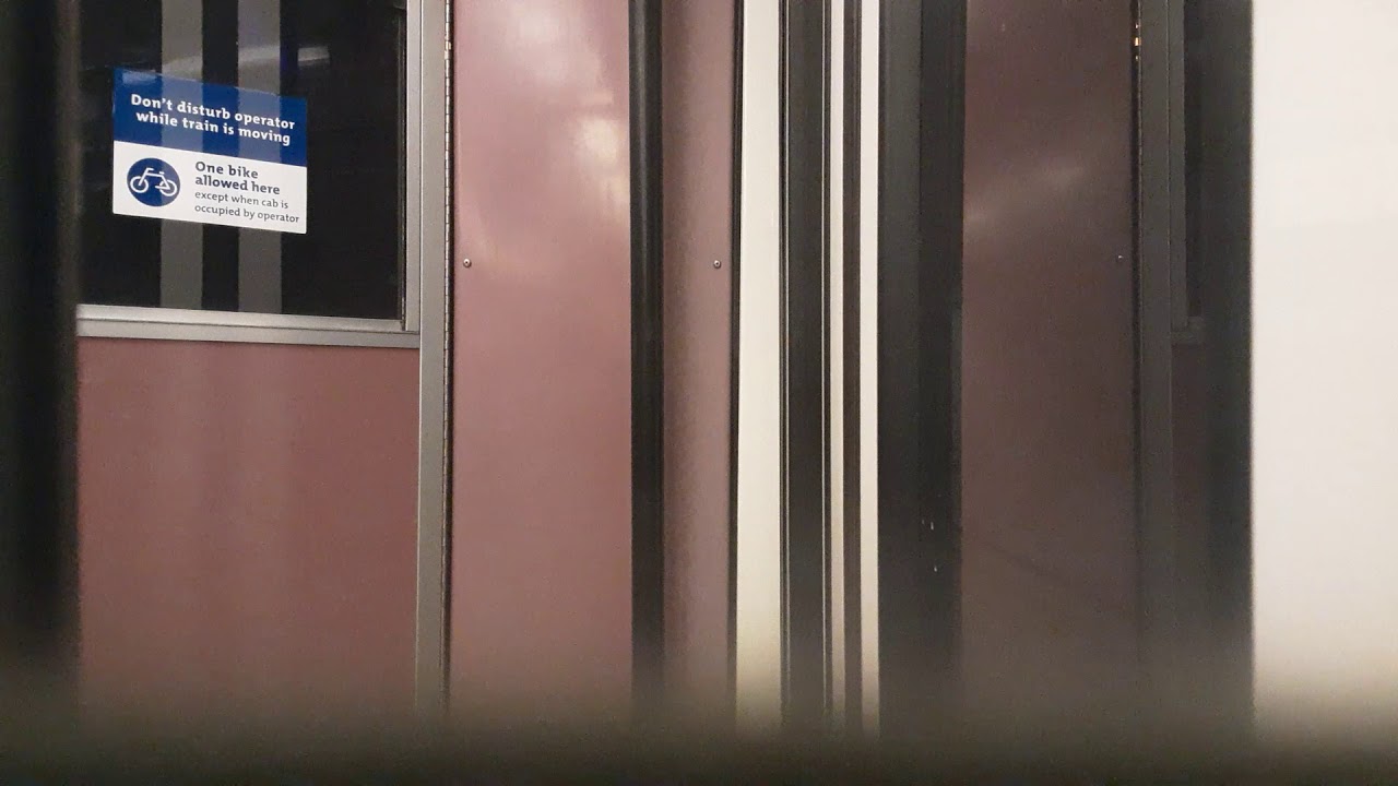 Trimet max light rail train season 2 blue line episode 5 with #124 1986 ...