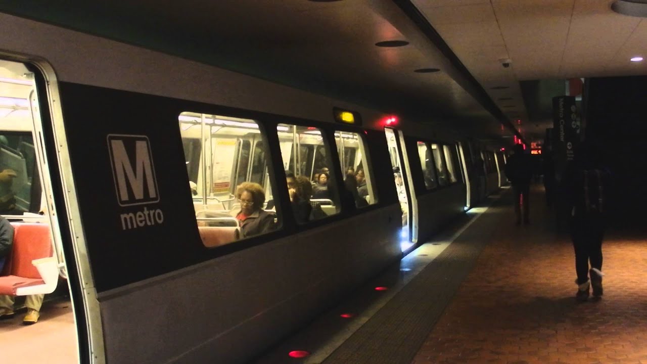 WMATA Metrorail Silver Line Largo Bound Alstom 6000 & Rohr 1000 Series ...