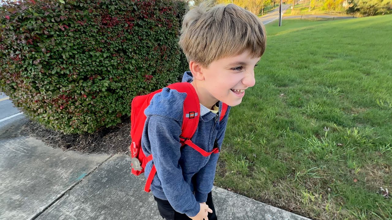 How To Embarrass Your Kid - YouTube