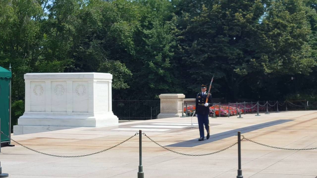 Tomb of Unknown Soldier -Washington DC - YouTube