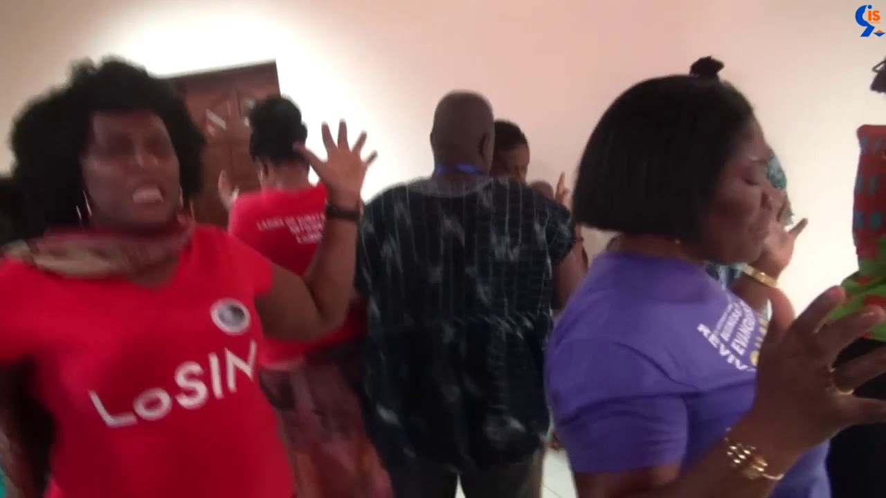 9TH HEALING AND PROPHETIC CONFERENCE - MINISTRATION TIME (FULL) - YouTube