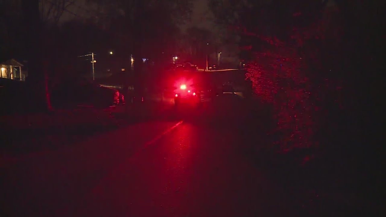 Police chase stolen Jeep Cherokee - YouTube
