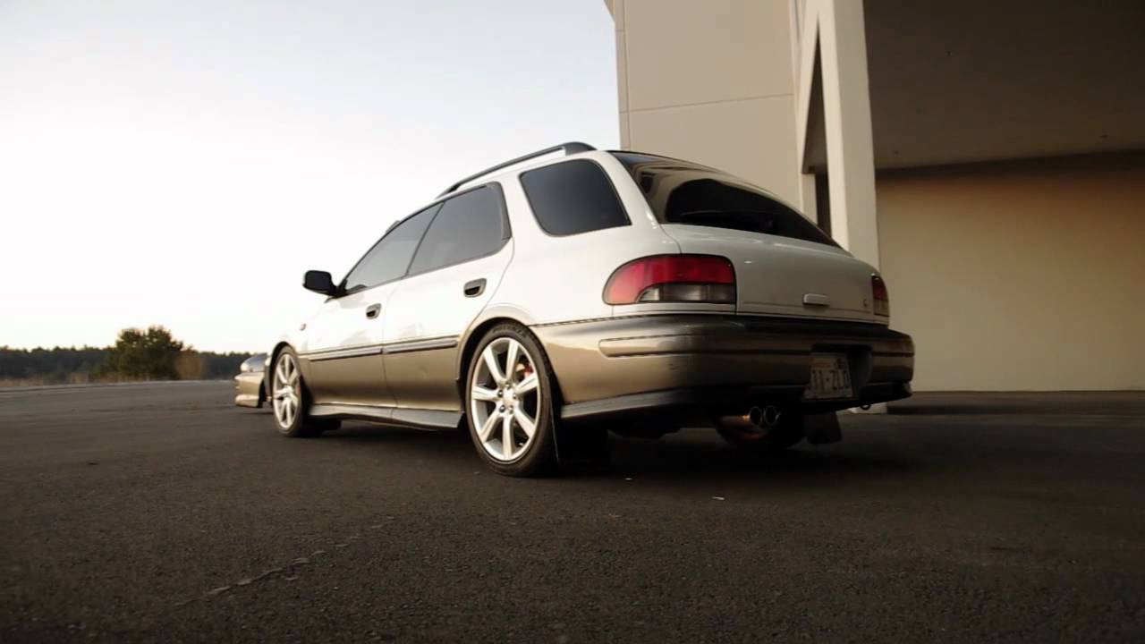 Red, white, and blue GF wagon shoot - YouTube