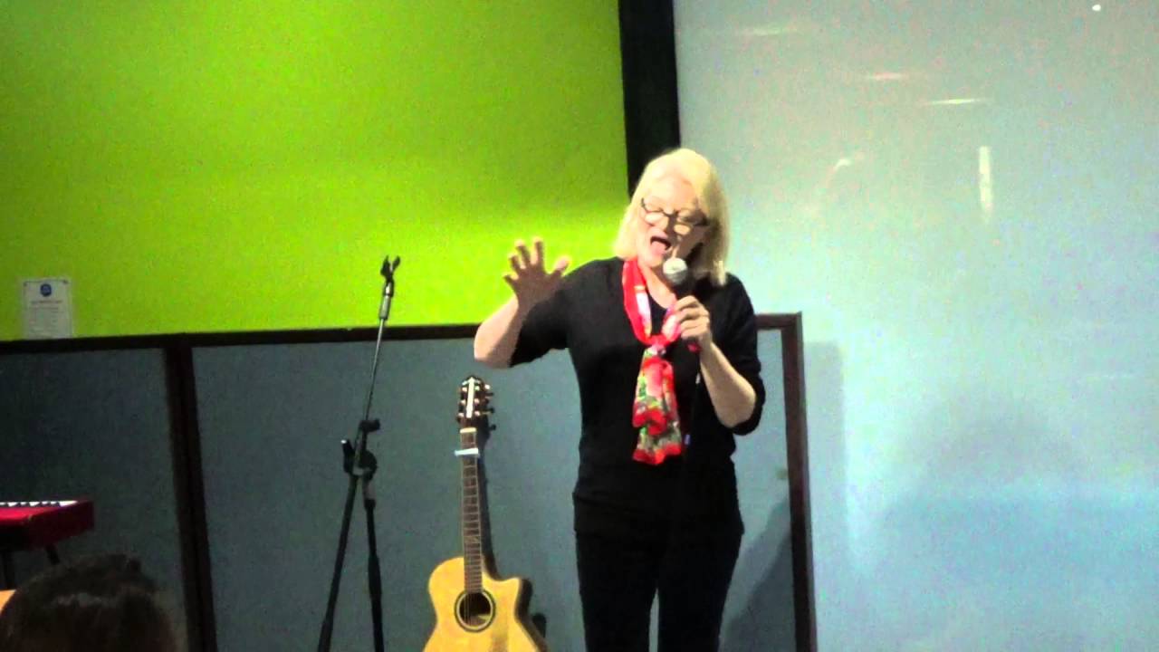 Alice Herron at the Bright Club, University of Surrey - YouTube