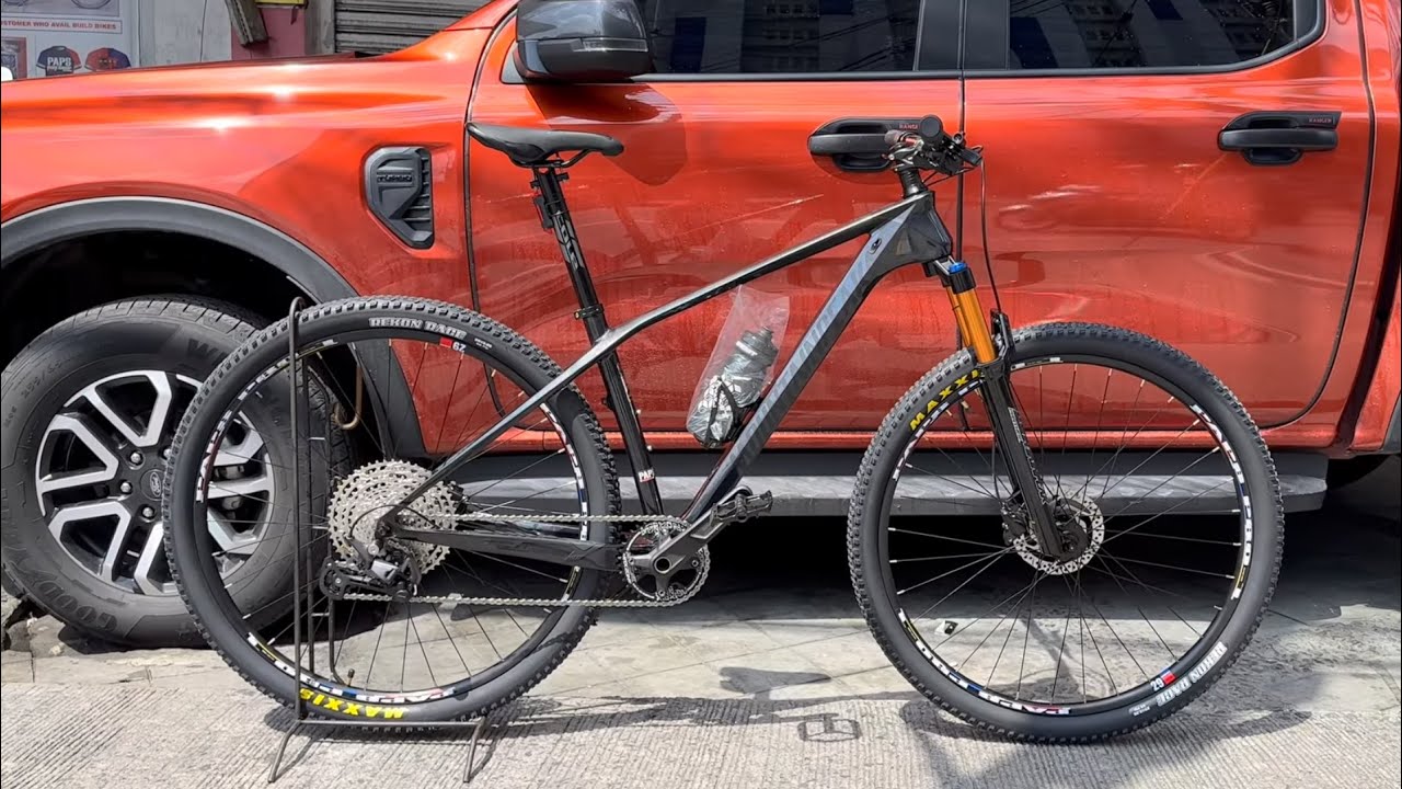 MTP CARBON PROJECT BIKE 1x12 SET UP - YouTube