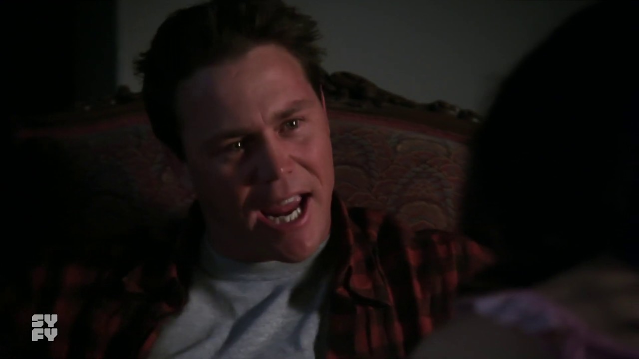 Charmed 4x17 Remaster - Leo's Demons - YouTube