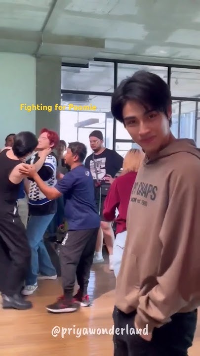 Anyone will fight to win Poom over😭🔥💓😍 #uppoom #poompps #uppoompat #poomphuripan - YouTube