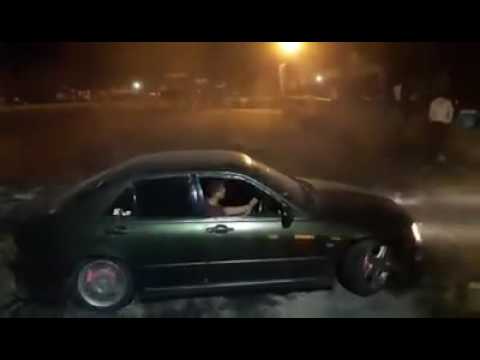 toyota Altezza is200 drift - YouTube