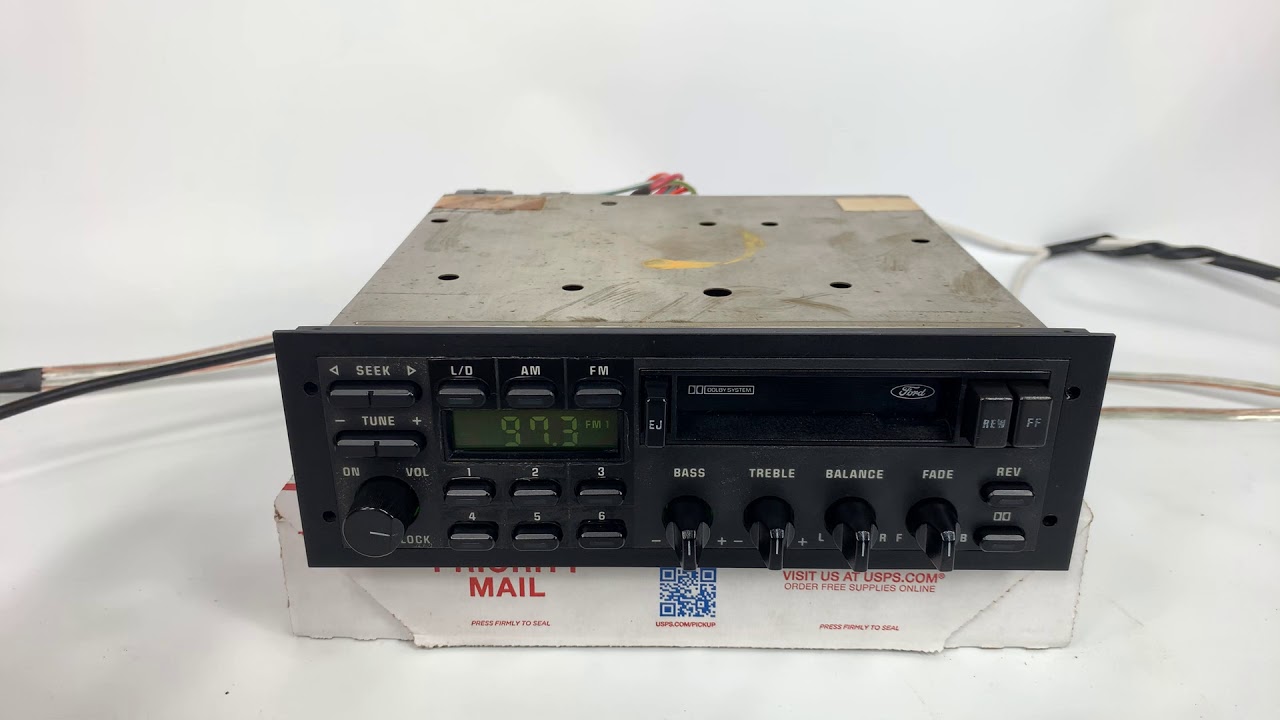 87-93 Ford factory cassette radio bronco f series mustang ranger 0018 ...
