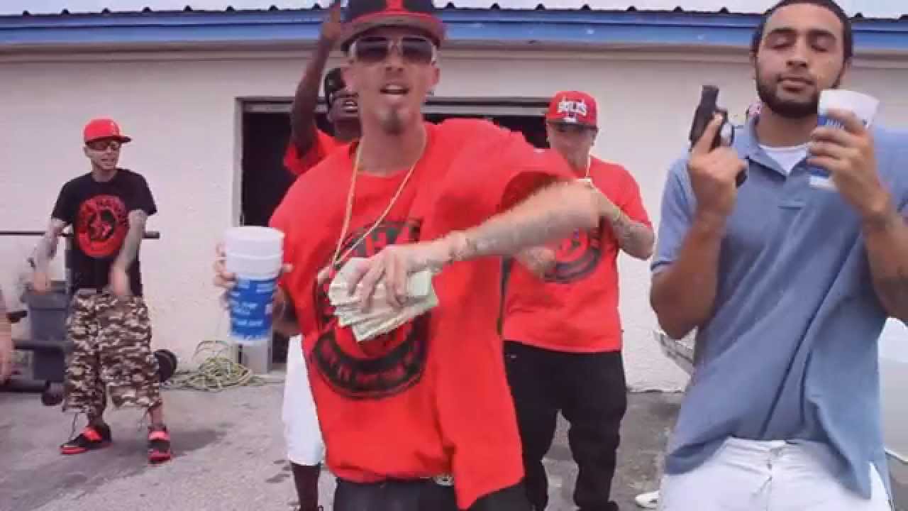 2t Ditty & Timmy 2 Feet - I Ain't Fuckin Off - YouTube