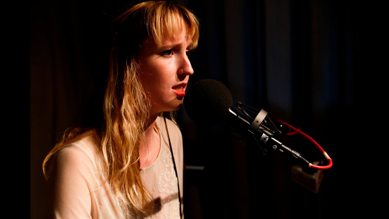 Gracie and Rachel: 'Sing Song,' Live on Soundcheck - YouTube